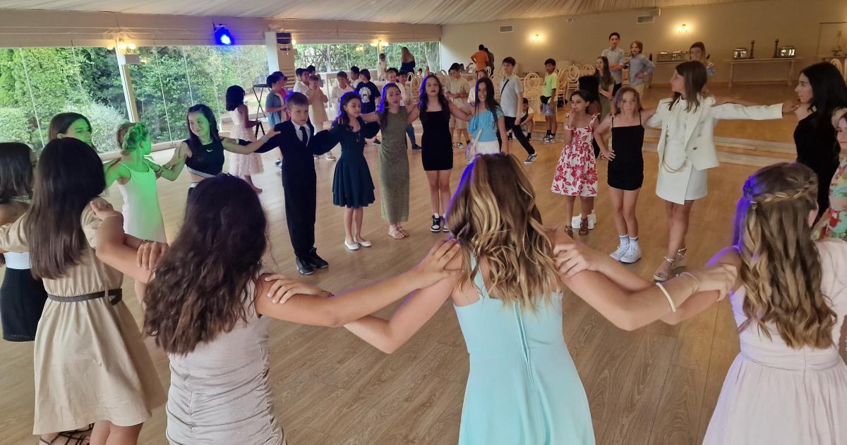 Year 6 Leavers’ Dance | St. Lawrence College