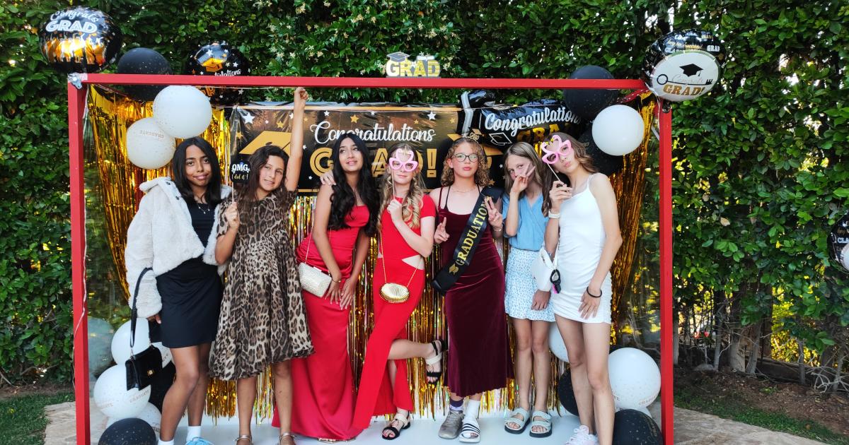 Year 6 Formal | St. Lawrence College